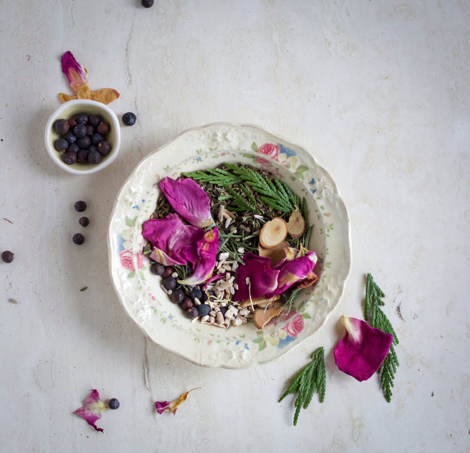 Mullein, Cedar and Tangerine Peel: Simple Lung Tonic Tea