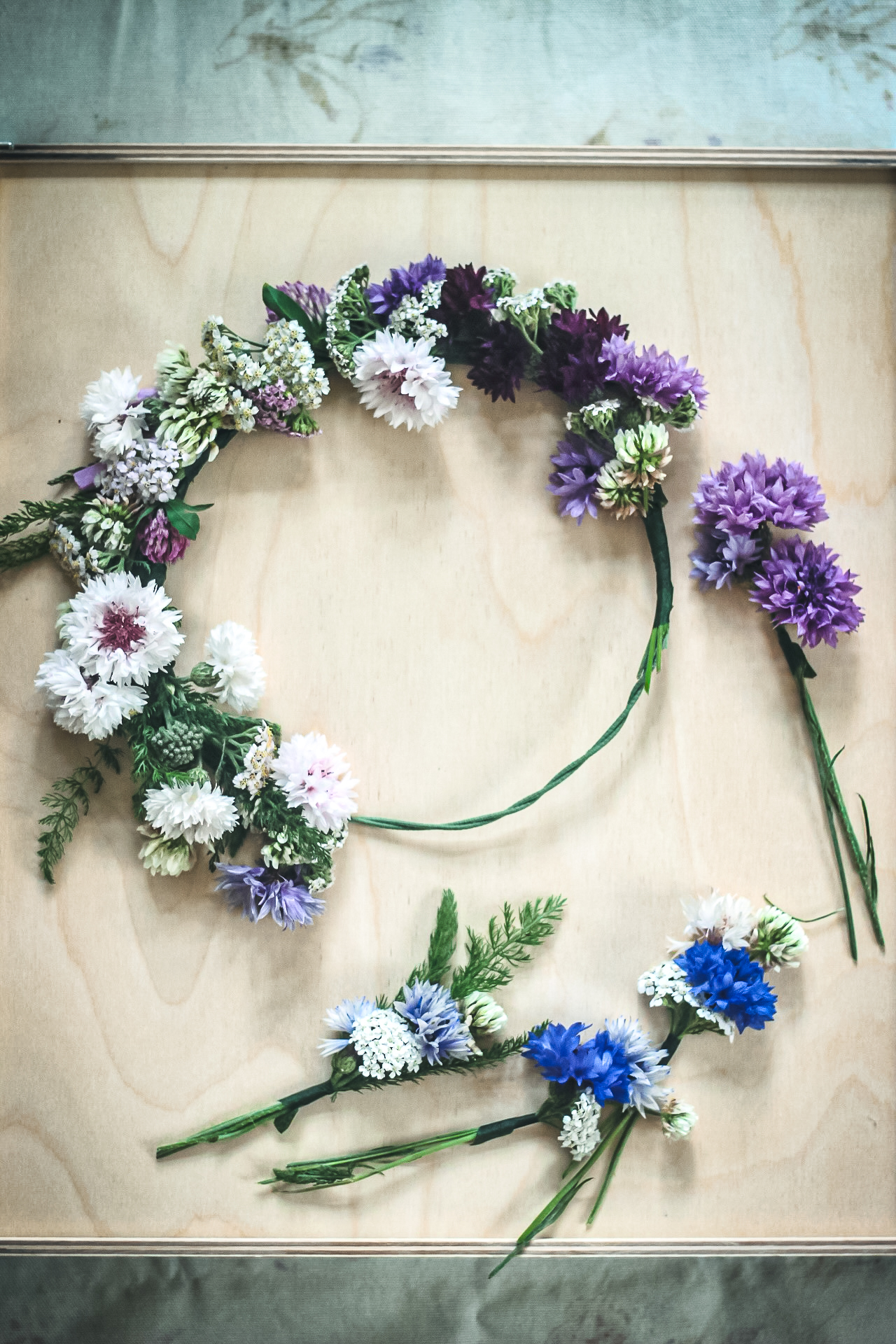 How to make a flower crown